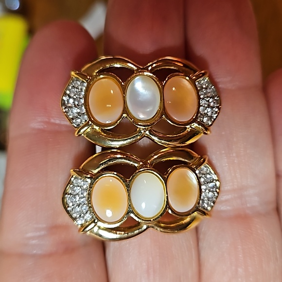 Jewelry | Vintage Butler Clip On Earrinf | Poshmark